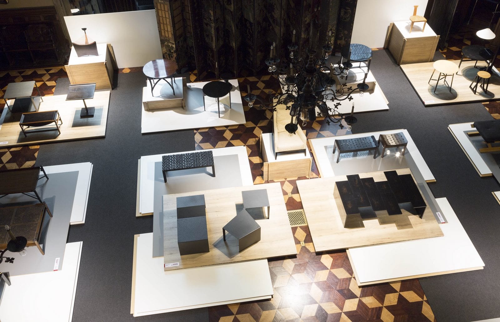 Muestra Homenaje a Juan Azcue - Revista Estilo Propio | Arquitectura y Di